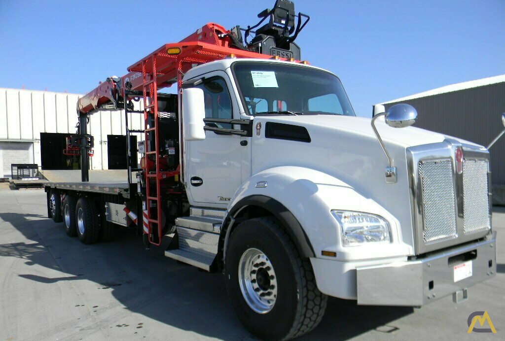 Fassi F390SE.24 3.75-ton Pallet Fork Loader Crane with Mecanil Tree Saw ...