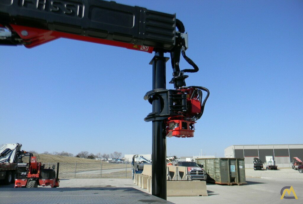 Fassi F390SE.24 3.75-ton Pallet Fork Loader Crane with Mecanil Tree Saw ...