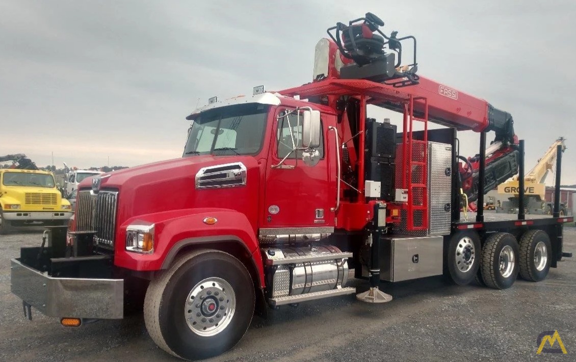 Fassi F600SE.44 10-story Pallet Fork Wallboard Crane on Western Star ...