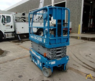 Genie GS-1930 Scissor Lift For Sale Lifts Platform Aerial Bucket Trucks ...