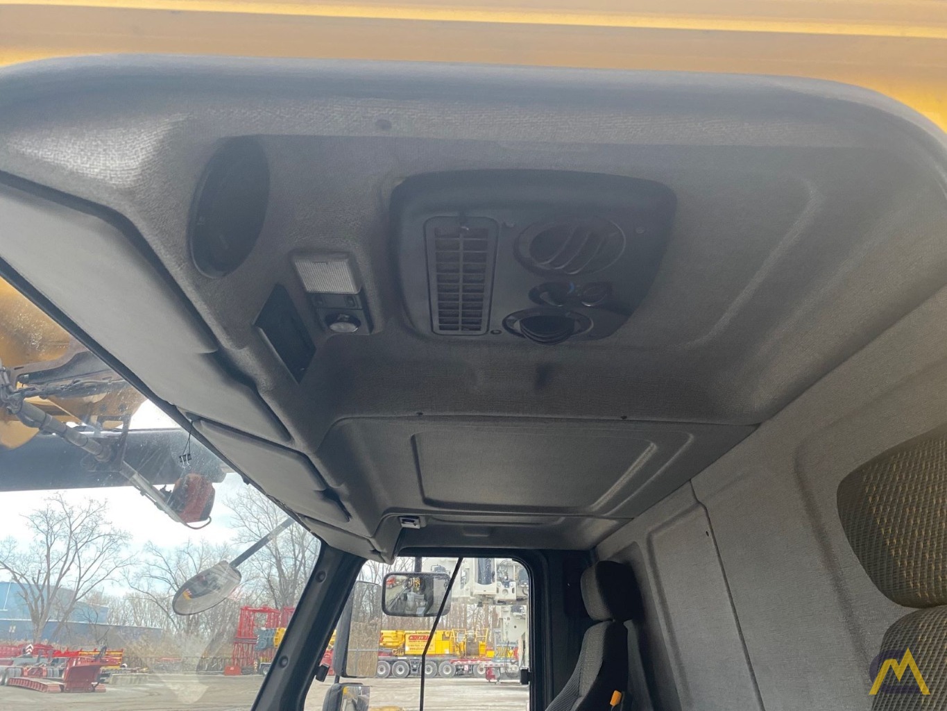 Grove GMK6250L 250-Ton All Terrain Crane For Sale Hoists & Material ...