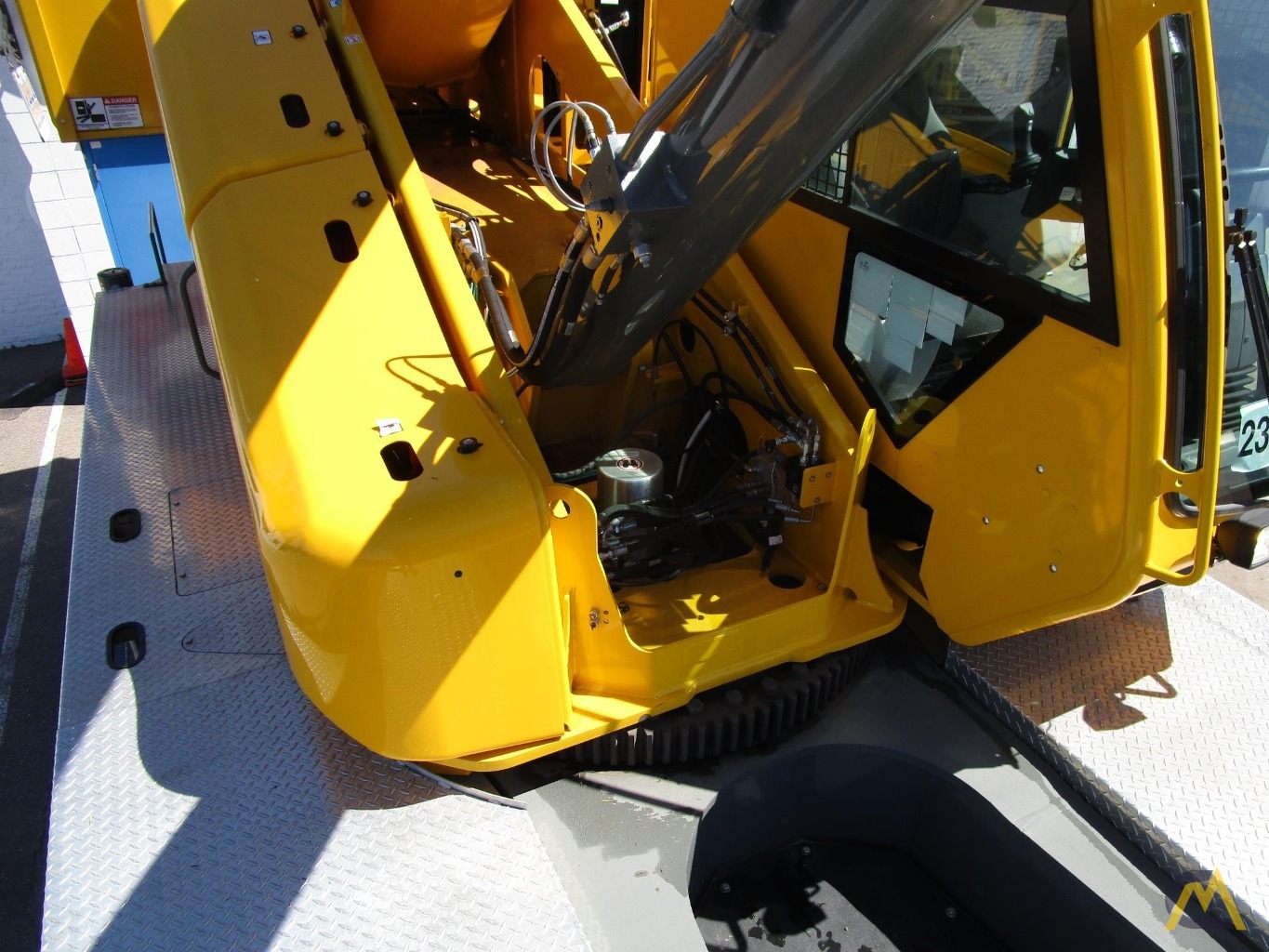 Grove GRT650/GRT655 50-Ton Rough Terrain Crane For Sale Hoists ...