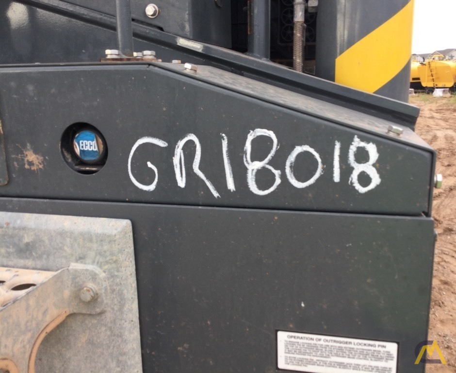 Grove GRT8100 100-ton Rough Terrain Crane For Sale Hoists & Material ...