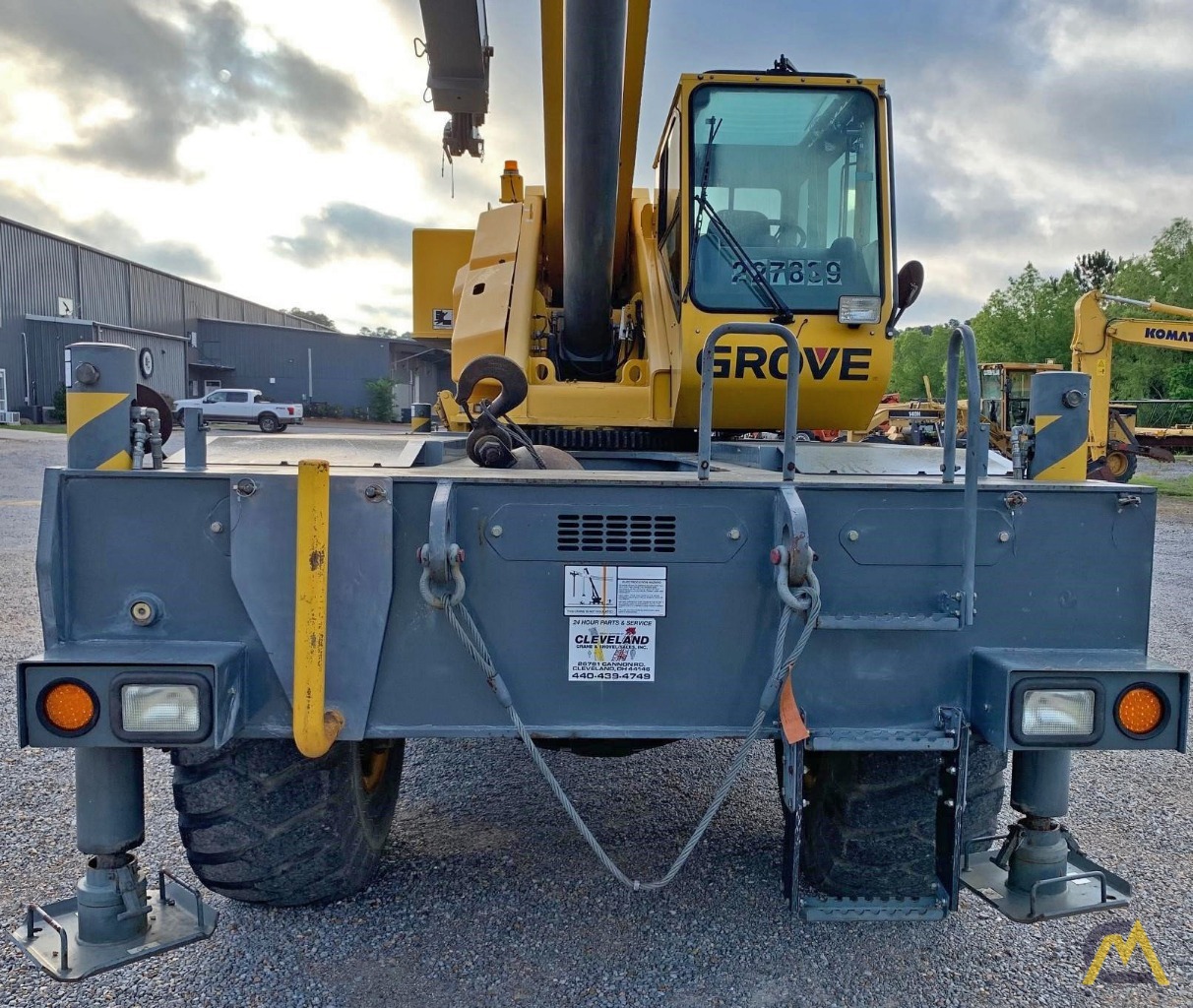 Grove RT530E-2 30-Ton Rough Terrain Crane For Sale Hoists & Material ...