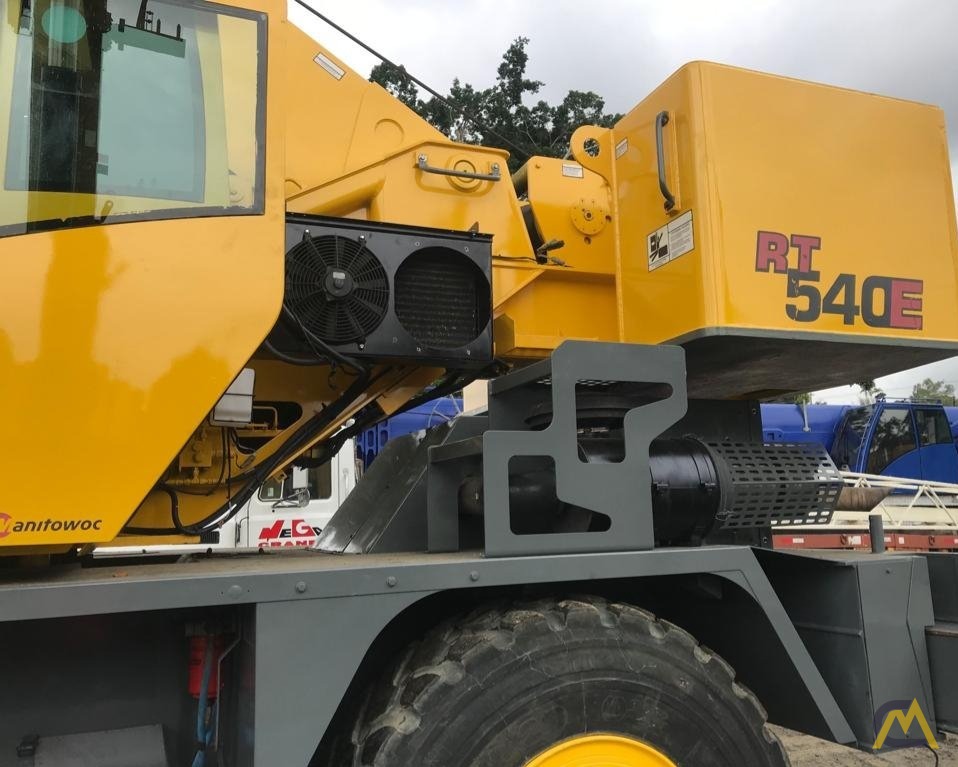 Grove RT540E 40-ton Rough Terrain Crane For Sale Hoists & Material ...