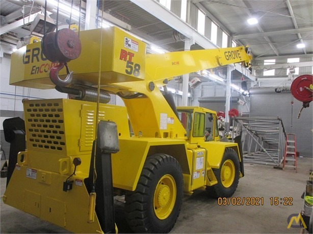 Grove RT58B 15-ton Down Cab Rough Terrain Crane For Sale Hoists ...