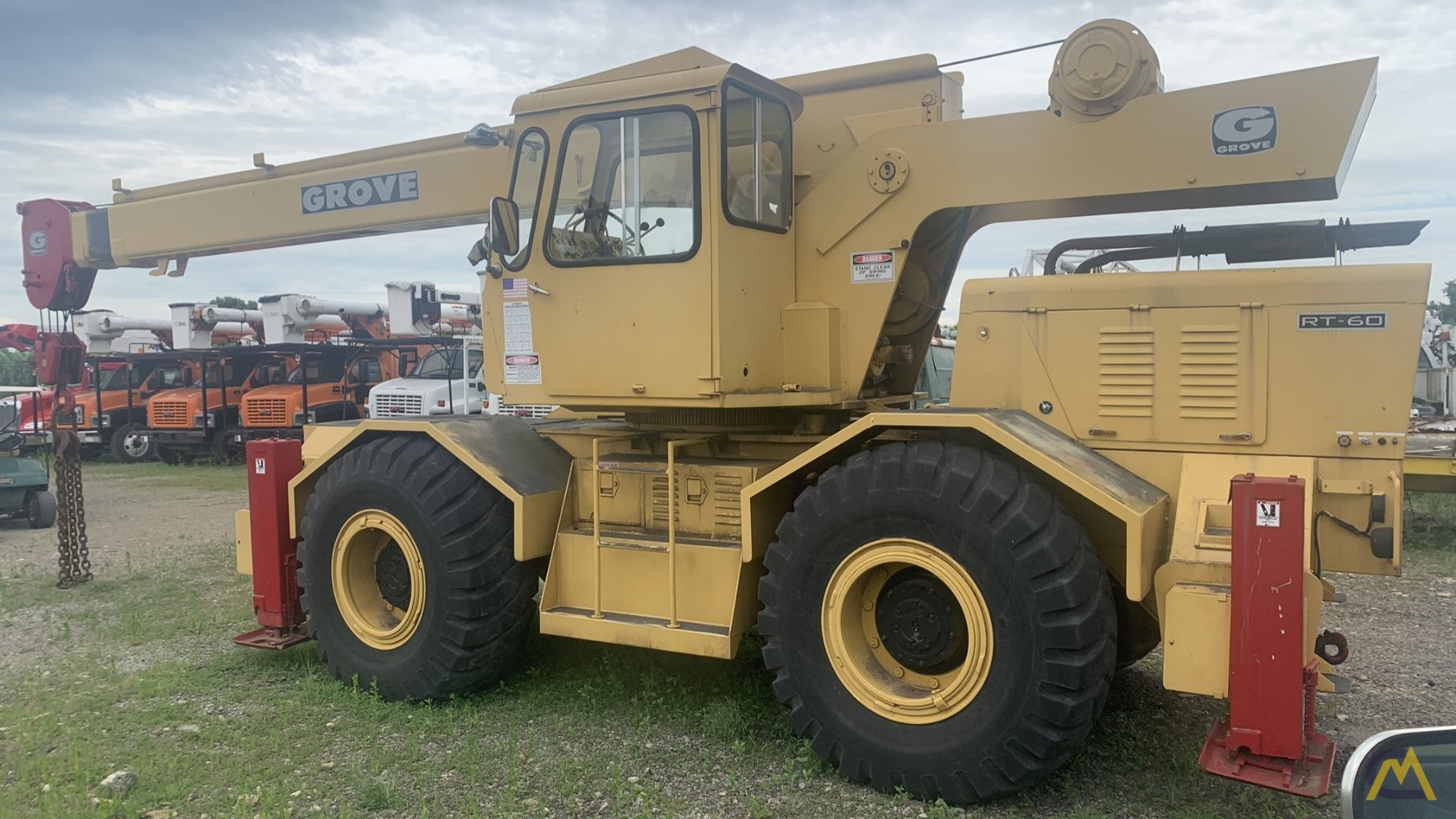 Grove RT60S 18-ton Rough Terrain Crane For Sale Hoists & Material ...