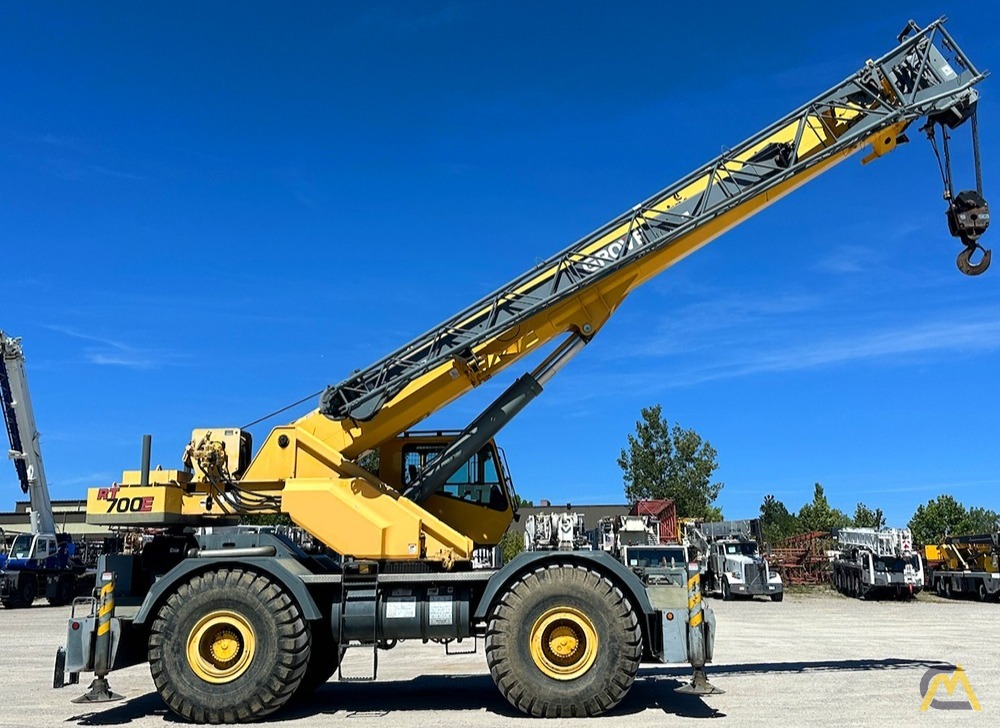 Grove RT700E Rough Terrain Crane For Sale Hoists & Material Handlers ...
