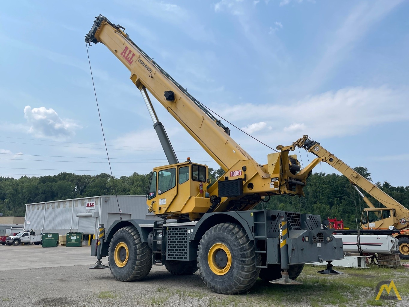 Grove RT880E 80-Ton Rough Terrain Crane For Sale Hoists & Material ...