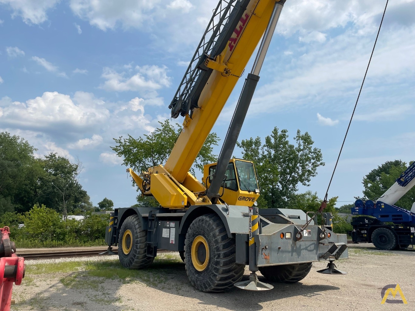 Grove RT880E 80-Ton Rough Terrain Crane For Sale Hoists & Material ...