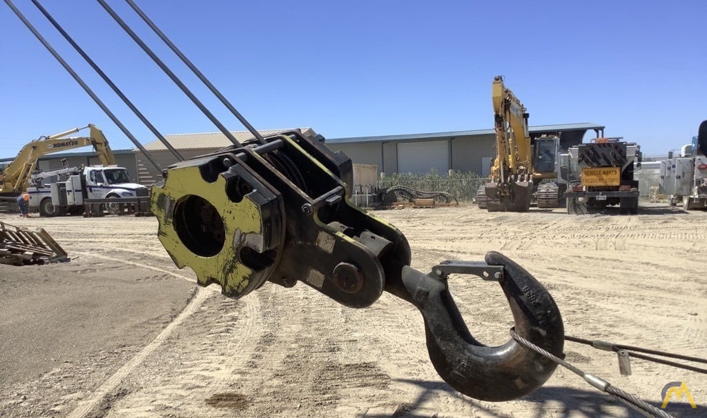 Grove RT9130E-2 130-ton Rough Terrain Crane For Sale Hoists & Material ...