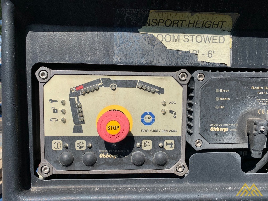 Hiab XS 166 DL-3 HiPro Articulating Knuckle Boom Crane on Mack GU813 ...