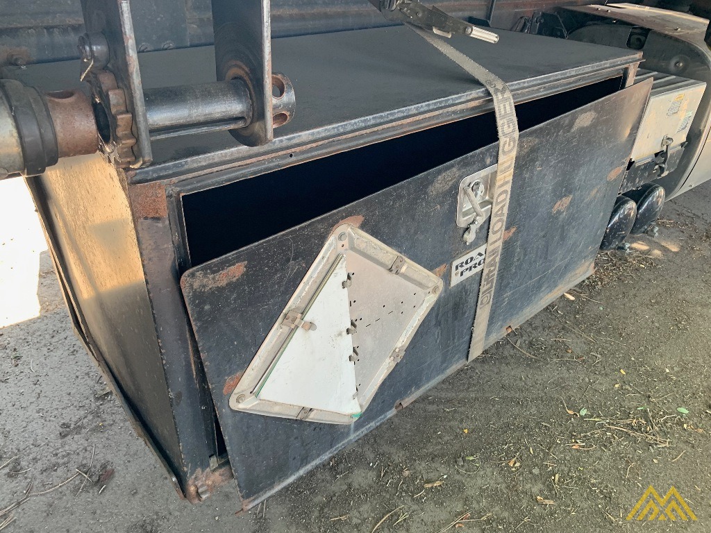 Hiab XS 166 DL-3 HiPro Articulating Knuckle Boom Crane on Mack GU813 ...