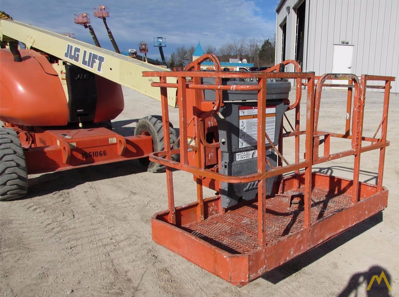 JLG 600A Man Lift For Sale Boom Lifts-Articulating Platform Aerial Devices & Bucket Trucks 4239 ...