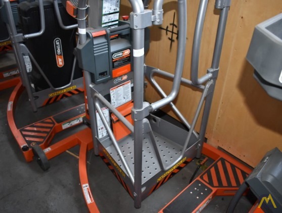 JLG Liftpod FS80 .15-Ton Vertical Mast Lift For Sale (Auction) Lifts ...