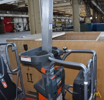 JLG Liftpod FS80 .15-Ton Vertical Mast Lift For Sale (Auction) Lifts ...