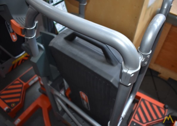 JLG Liftpod FS80 .15-Ton Vertical Mast Lift For Sale Lifts Platform ...