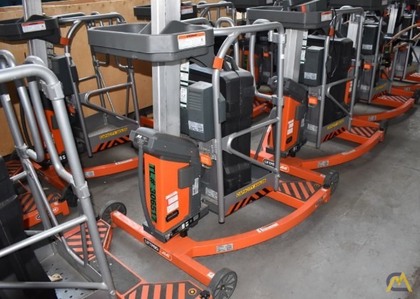 JLG Liftpod FS80 .15-Ton Vertical Mast Lift For Sale (Auction) Lifts ...