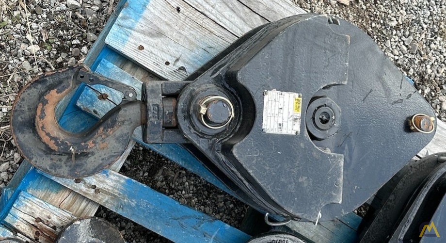 Johnson 12.5-Ton Single-Sheave Quick-Reeve Hook Block For Sale Products ...