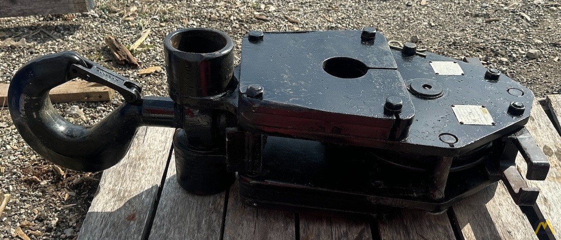 Johnson 20-Ton Single-Sheave Quick-Reeve Load Block For Sale Products ...