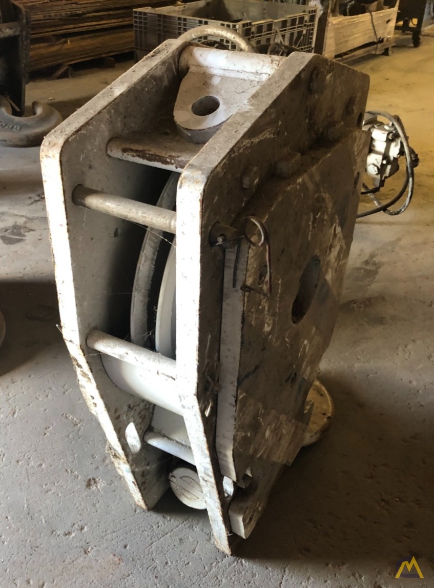 Johnson 40-Ton Single-Sheave Hook Block For Sale Products Blocks Parts ...