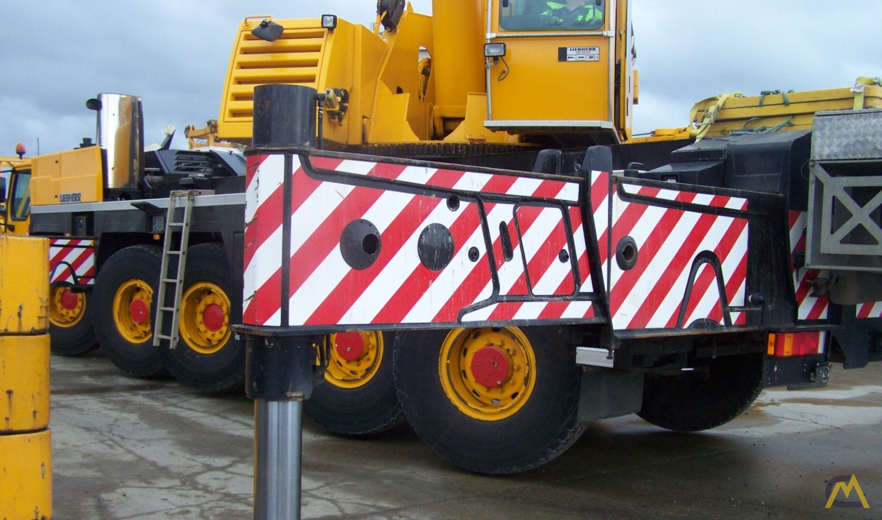 Liebherr LTM1200-5.1 235-Ton All Terrain Crane For Sale Hoists ...