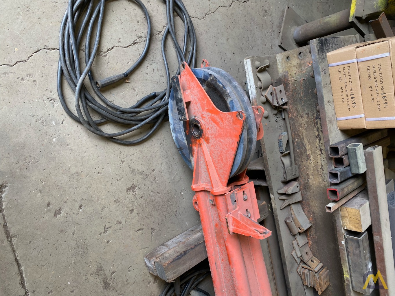 38' - 64' 2-Piece Bi-Fold Lattice Fly (Jib) for Link-Belt HTC-8675 SII ...