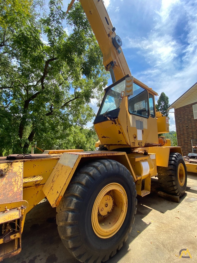 Lorain LRT 230 23-ton Rough Terrain Crane For Sale Hoists & Material ...