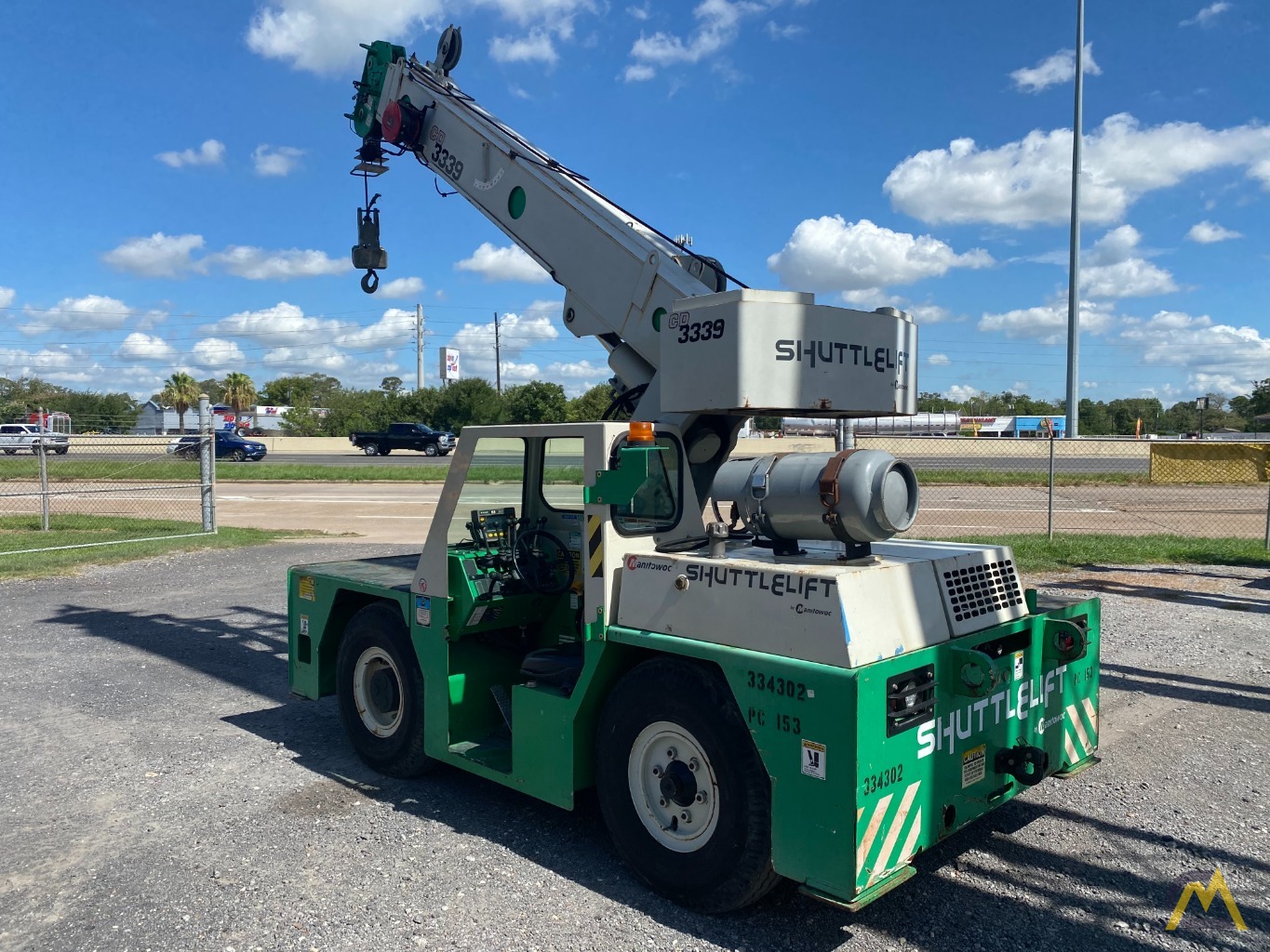 Low Hour Shuttlelift CD3339 9-Ton Carry Deck Crane For Sale Industrial ...