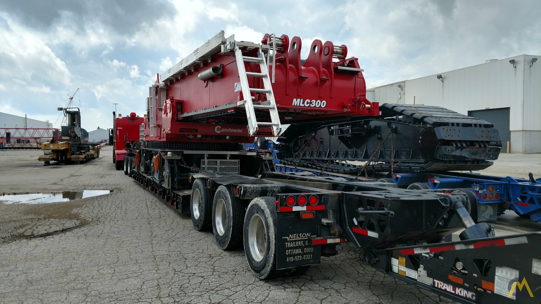 LOW HOURS! 2017 Manitowoc MLC300 386-Ton Lattice Boom Crawler Crane For ...