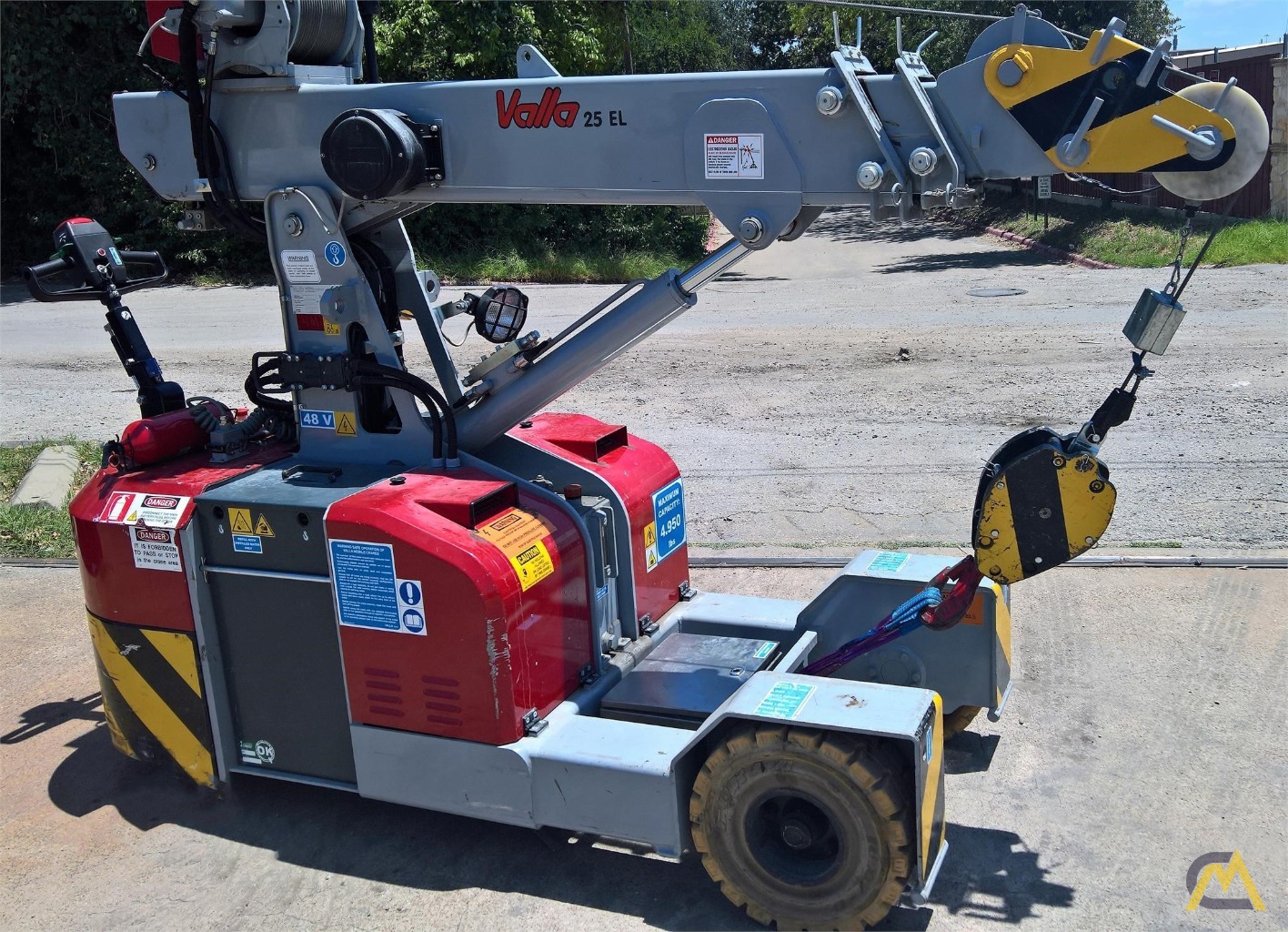 Manitex 25 EL 2.5 Electric Pick and Carry Crane-LOW HOURS For Sale ...
