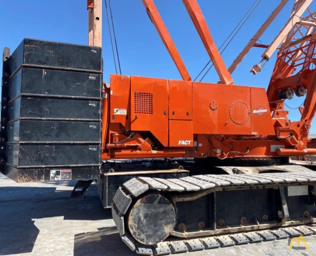 Manitowoc 2250 Series 3 300-ton Lattice Boom Crawler Crane For Sale ...