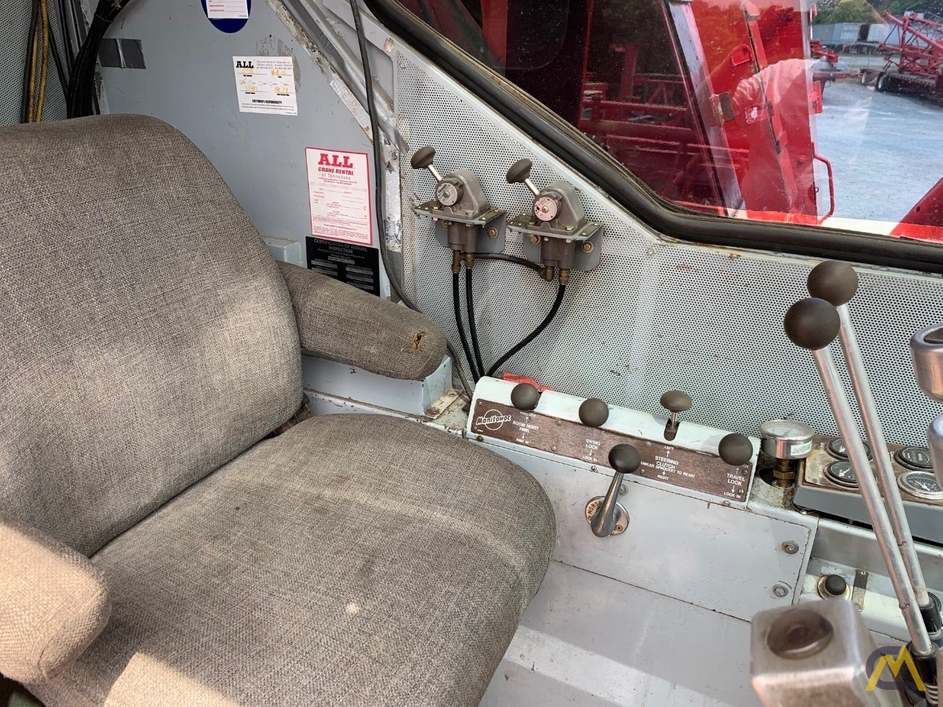 Manitowoc 4100W 230-Ton Lattice Boom Crawler Crane For Sale Hoists ...