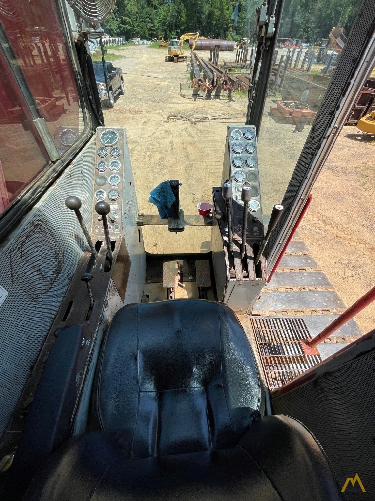 Manitowoc 4100W Series 2 230-ton Lattice Boom Crawler Crane For Sale ...