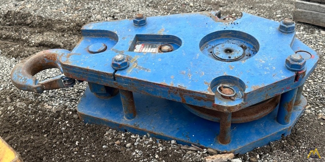 McKissick 15-Ton Single-Ssheave Quick-Reeving Hook Block For Sale ...