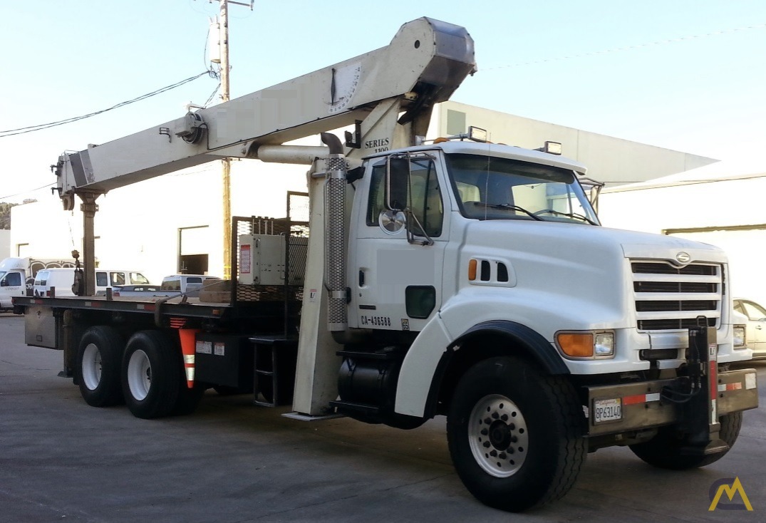 National Series 1100 / 1195 28-ton Boom Truck Crane on Sterling For ...