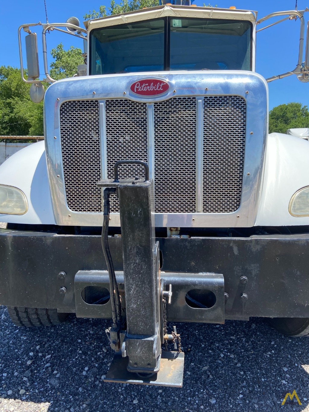 National Series 600E Model 690E 20-Ton Boom Truck Crane on a Peterbilt ...