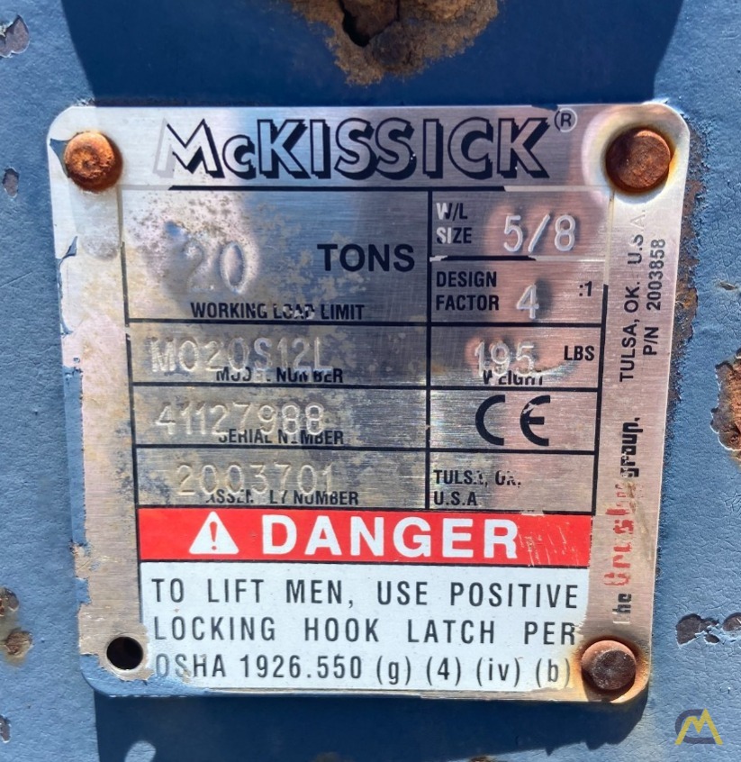 National Series 600E Model 690E 20-Ton Boom Truck Crane on a Peterbilt ...