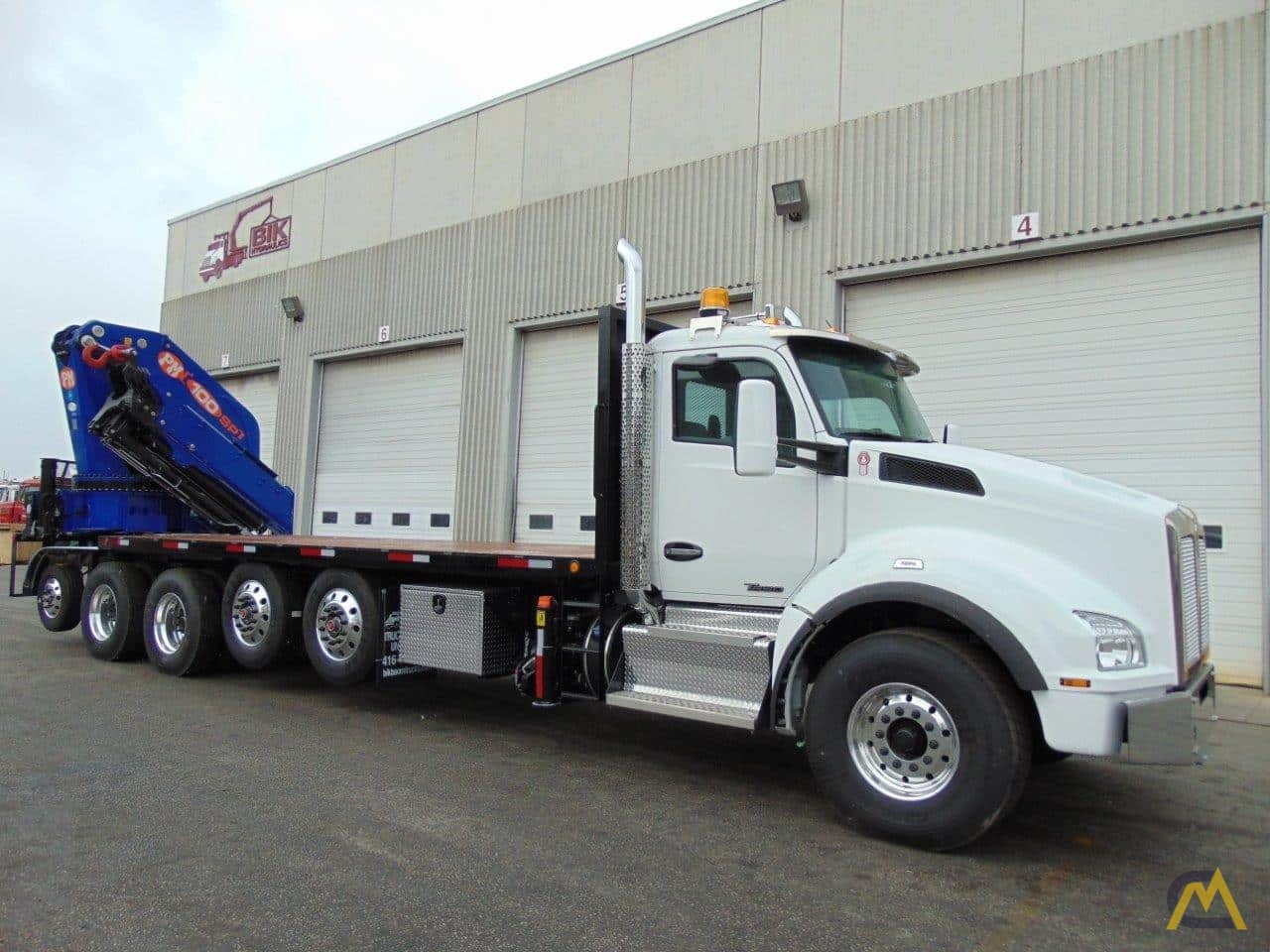 NEW PM 100024 ON KENWORTH T880 – 22′ 6″ DECK For Sale Articulating ...