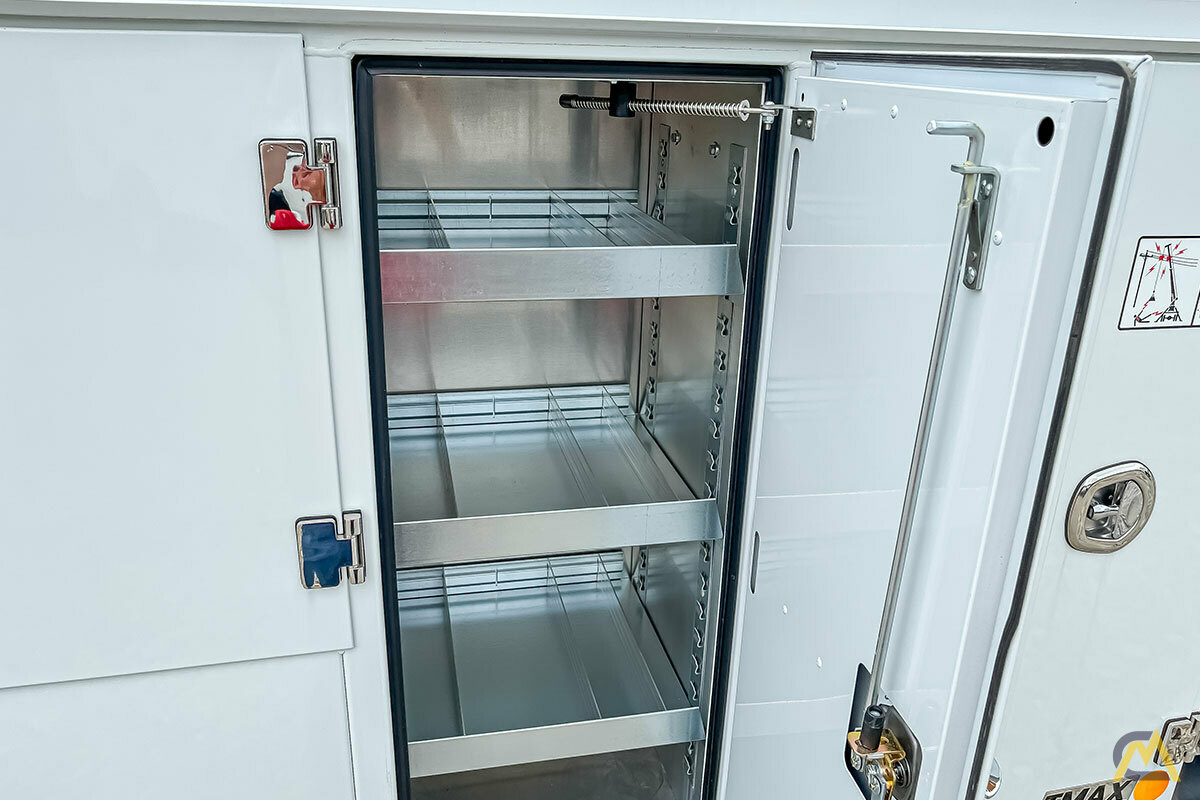 New Stellar 8621 with TMAX 1-11 aluminum body on Ram 5500 For Sale ...