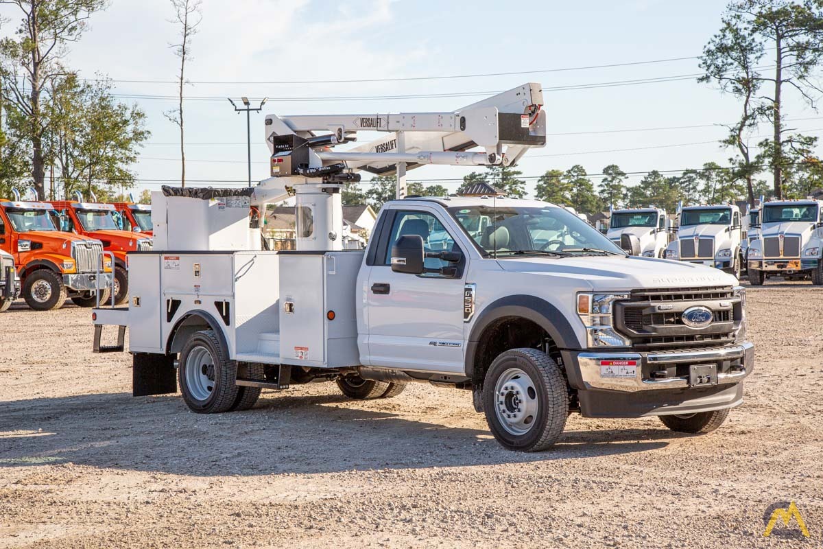 New Versalift SST-40-EIH on Ford F-550 For Sale Bucket Truck Aerial ...