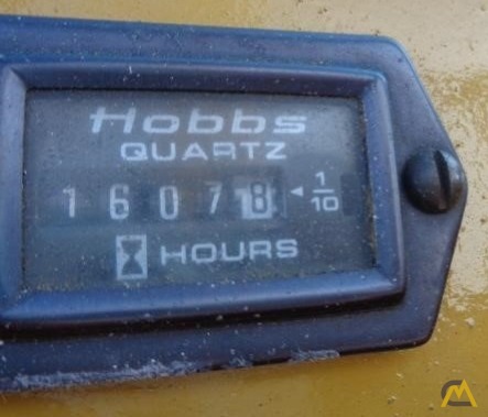 Fresh Paint LOW HOURS on this P&H CENTURY 110D 10-ton Down Cab Rough ...