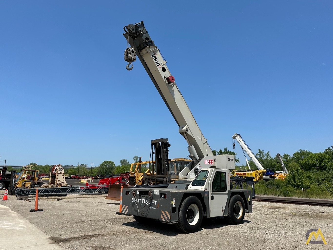 Shuttlelift 5540F 15-Ton Carry Deck Crane For Sale Industrial Hoists ...