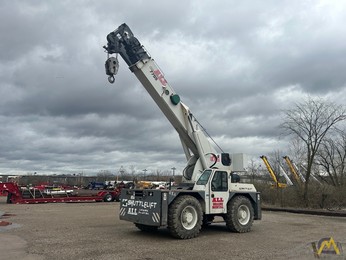 Shuttlelift 7755 Industrial Carry Deck Crane For Sale or Rent Hoists ...