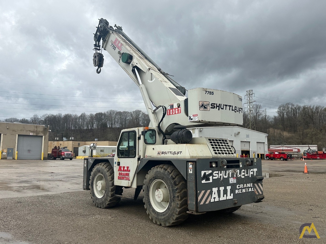 Shuttlelift 7755 Industrial Carry Deck Crane For Sale or Rent Hoists ...