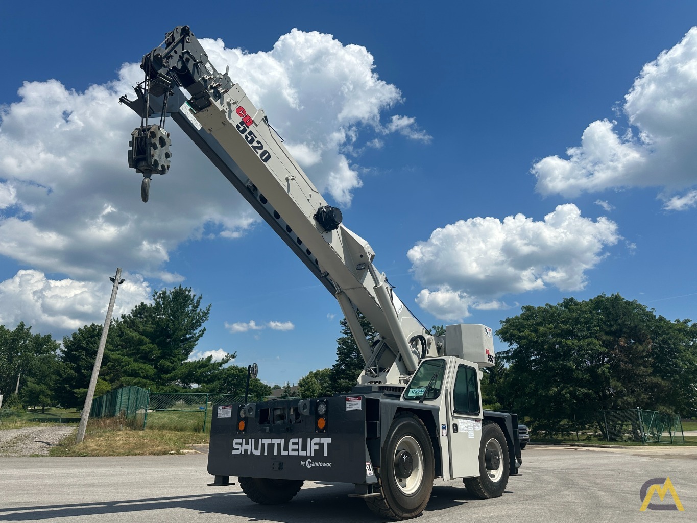 Shuttlelift CD5520 Industrial Carry Deck Crane For Sale or Rent Hoists ...