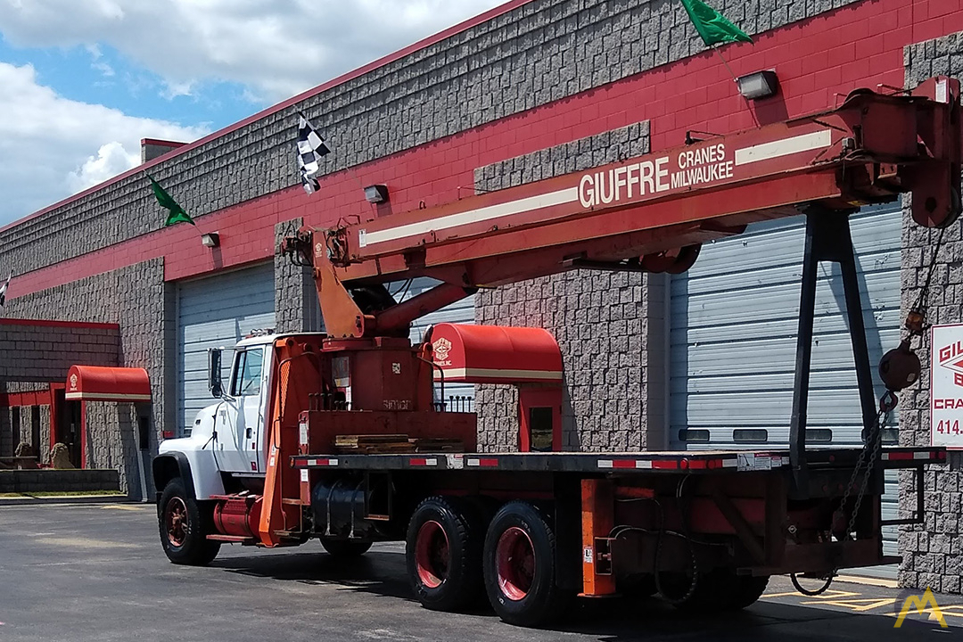 Simon-RO TC 4792 23.50-ton Boom Truck Crane on Ford LT8000 For Sale ...