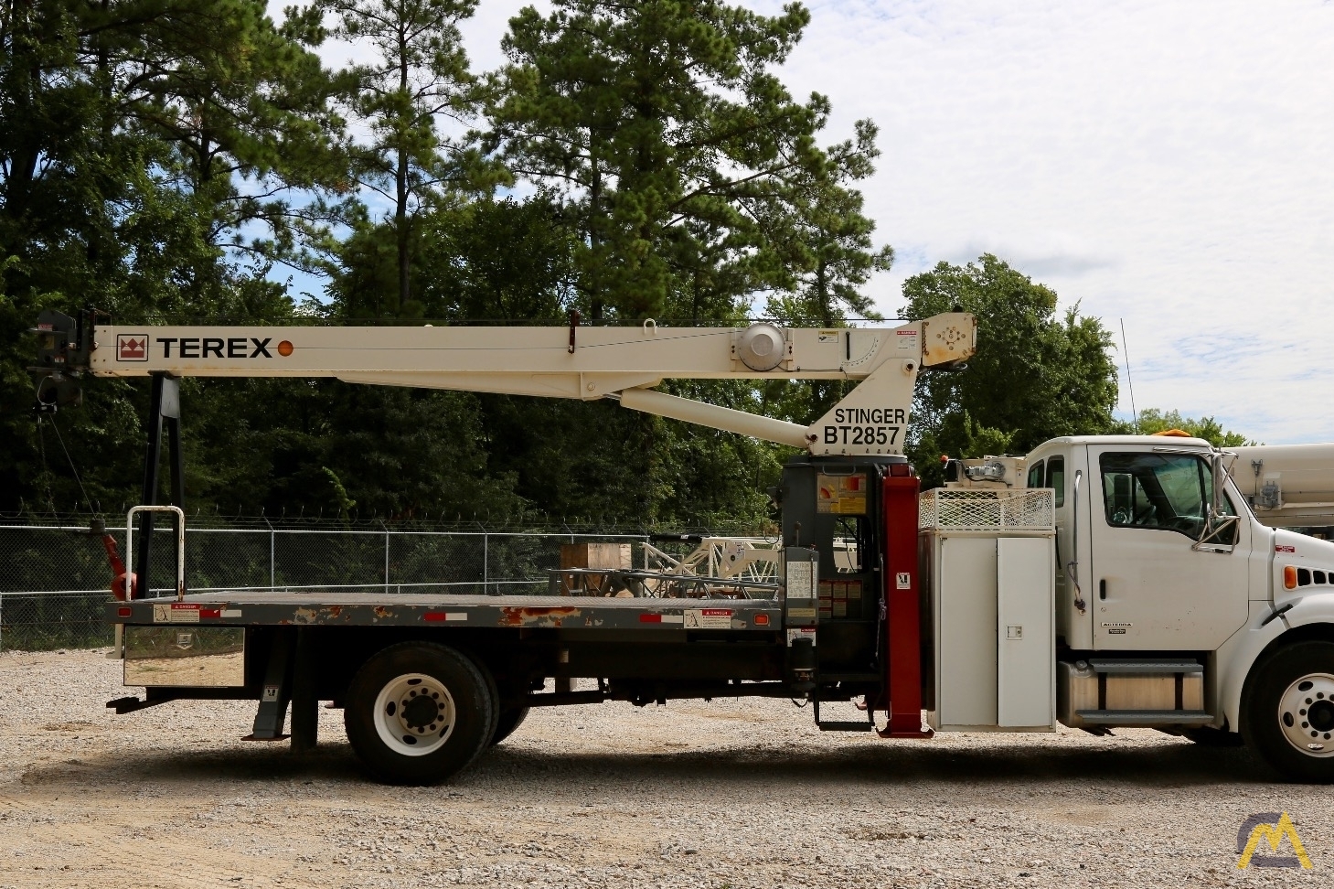 Terex BT 2857 14-ton Boom Truck Crane For Sale Trucks & Material ...