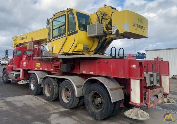 Terex CROSSOVER 4500 (Load King) 45-ton Boom Truck Crane on Kenworth ...