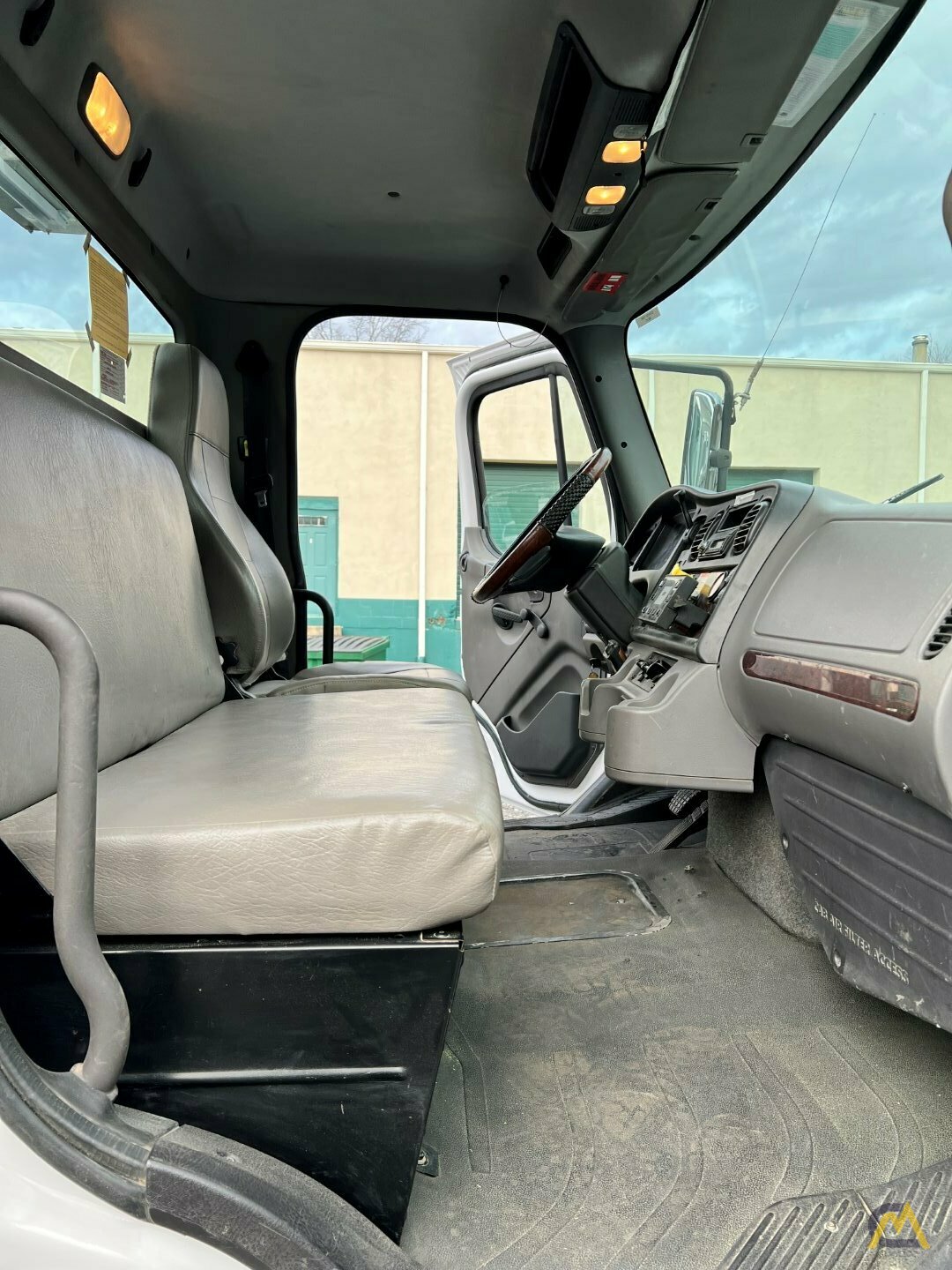 Terex Hi-Ranger HRX55 Bucket Boom on 2016 Freightliner M2-106 4x2 Reg ...